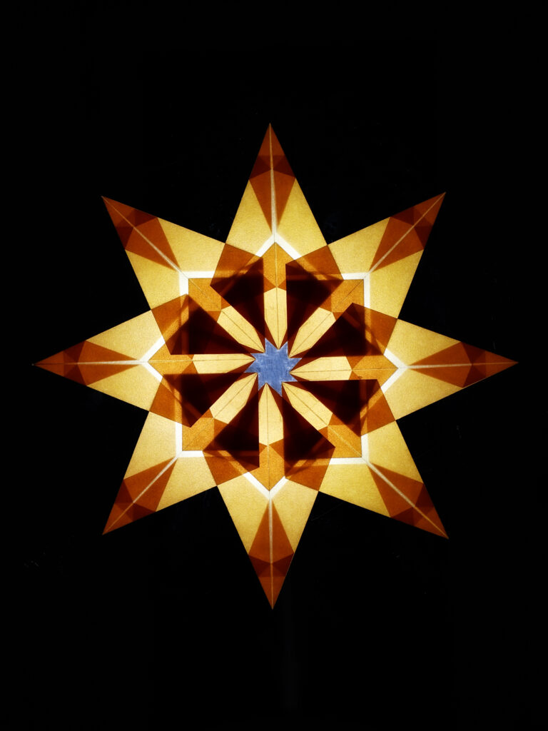 Gleaming – Tiny Nonsense