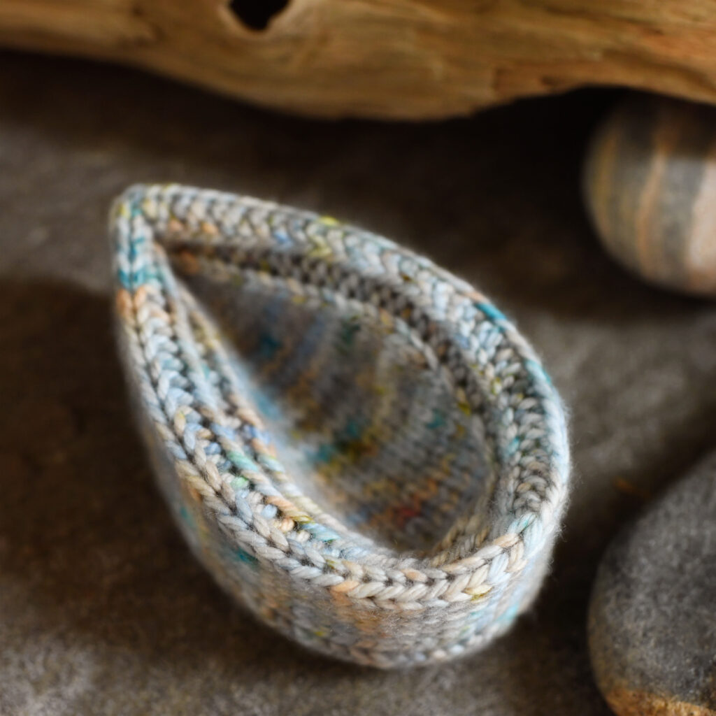 Very shapey shape – Tiny Nonsense